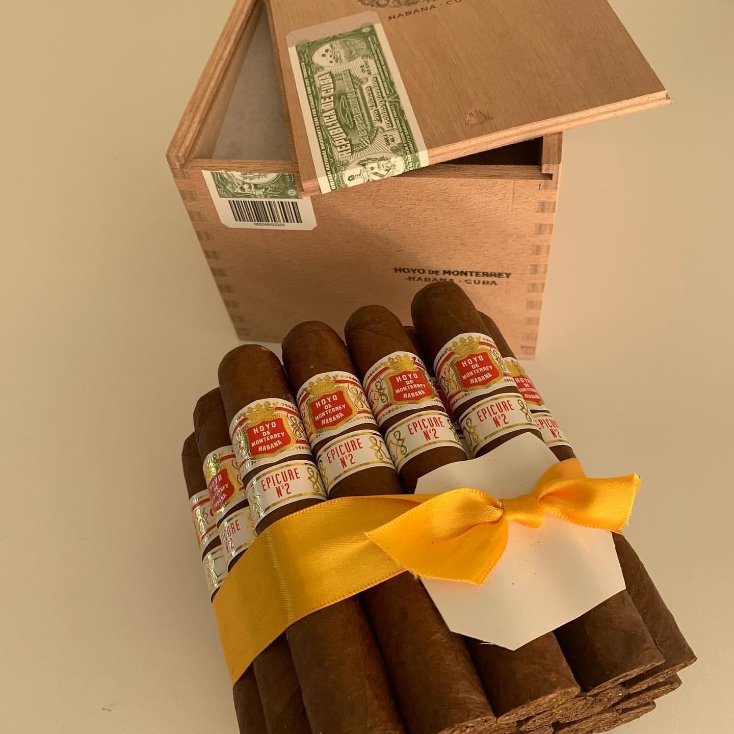 How Much Do Cohibas Cost? A Pricing Guide - The Best Cuban Cigars